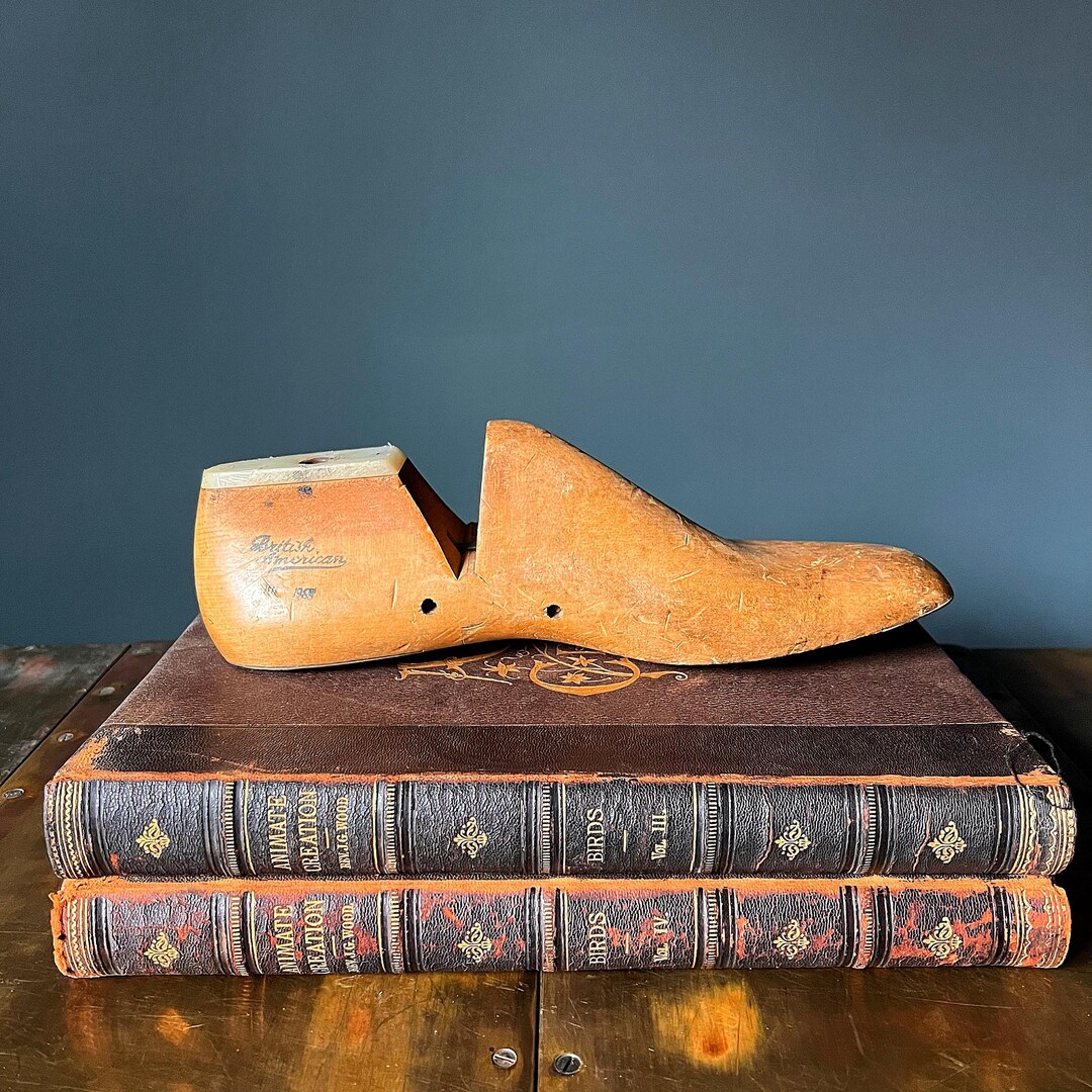 Vintage Wooden Shoe Last, British American 1968 Men’s Shoe Form ...