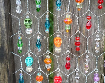 NEW! 12"x15" Beaded Chicken Wire Window Sun Catcher - Rainbow Colors ...