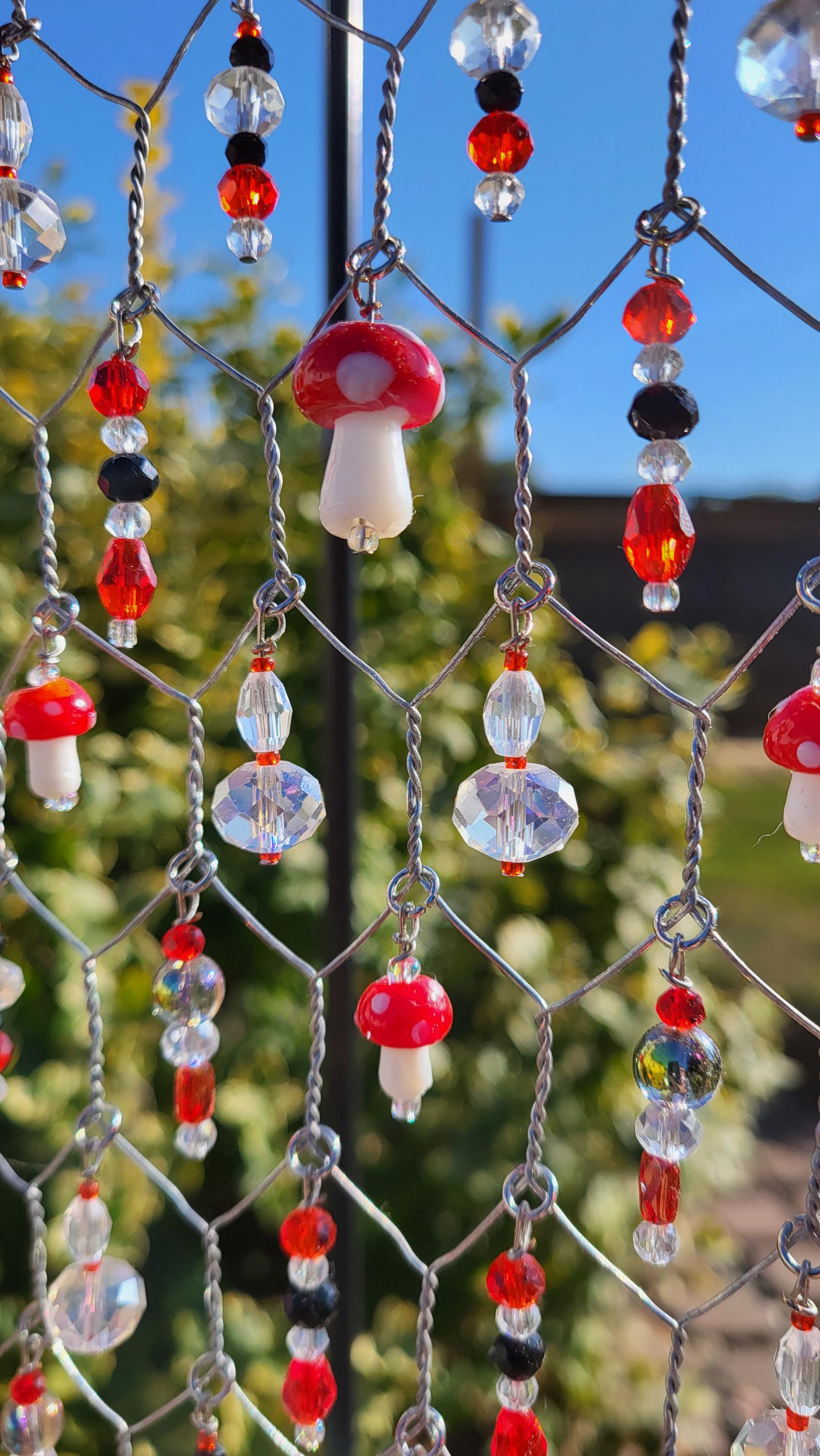 New 9 X12 Beaded Chicken Wire Window Sun Catcher Mushrooms
