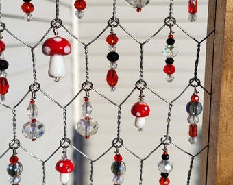 NEW! 12"x15" Beaded Chicken Wire Window Sun Catcher - Rainbow Colors ...