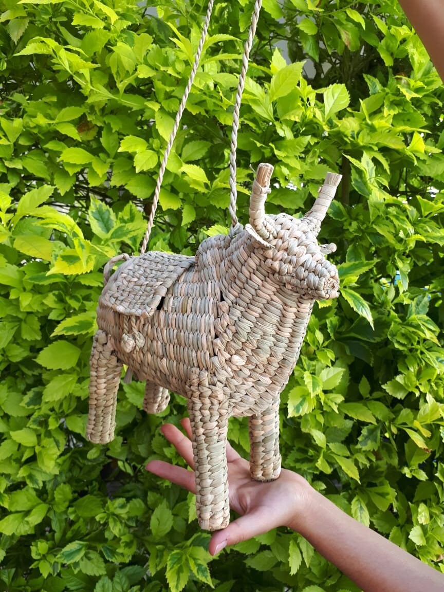 Bull bag Wicker farm bag Zebu Cowboy wicker bag Cowhide | Etsy