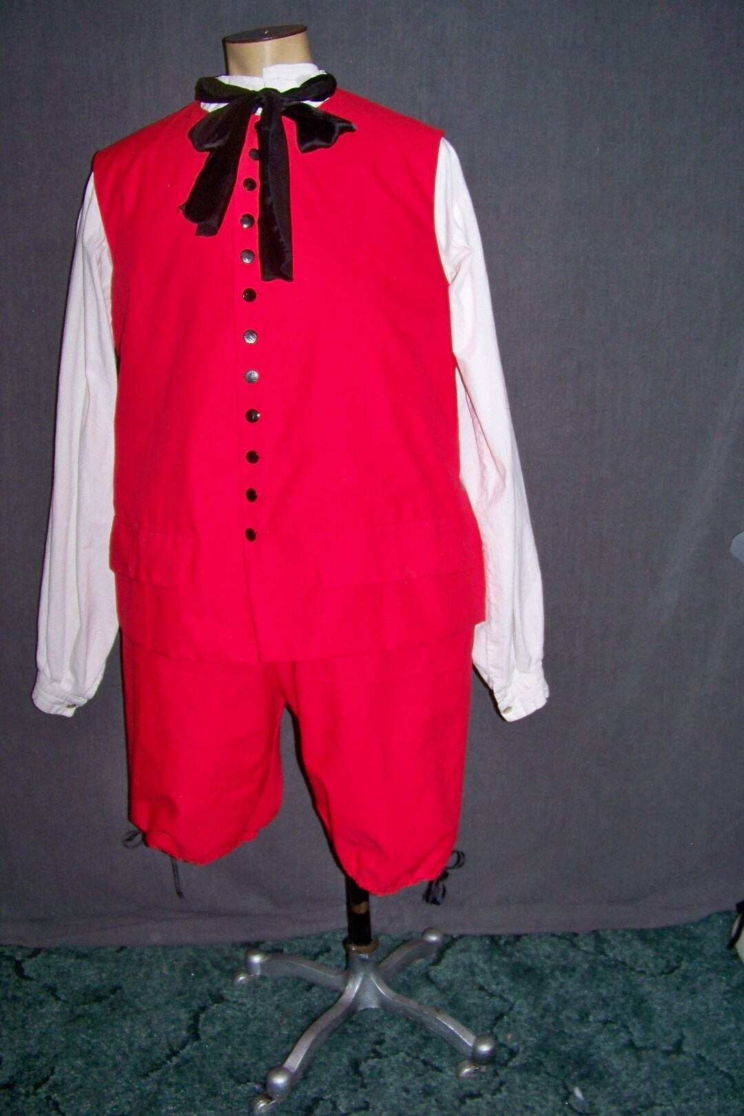 Red Waistcoat, Uncle Sam, Ready-to-ship, 18th Century, Plus-sized ...