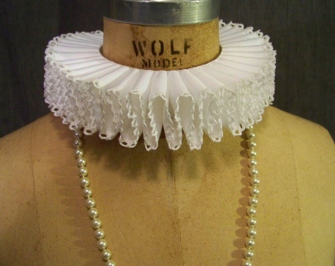 Neck Ruff, Elizabethan, Custom, Renaissance Faire, Ribbon Cotton Cluny ...