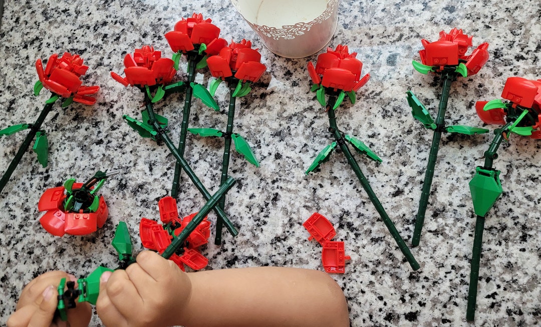 9 Red Rose Boutique Building Blocks 522 Pieces Everlasting Rose Bouquet ...