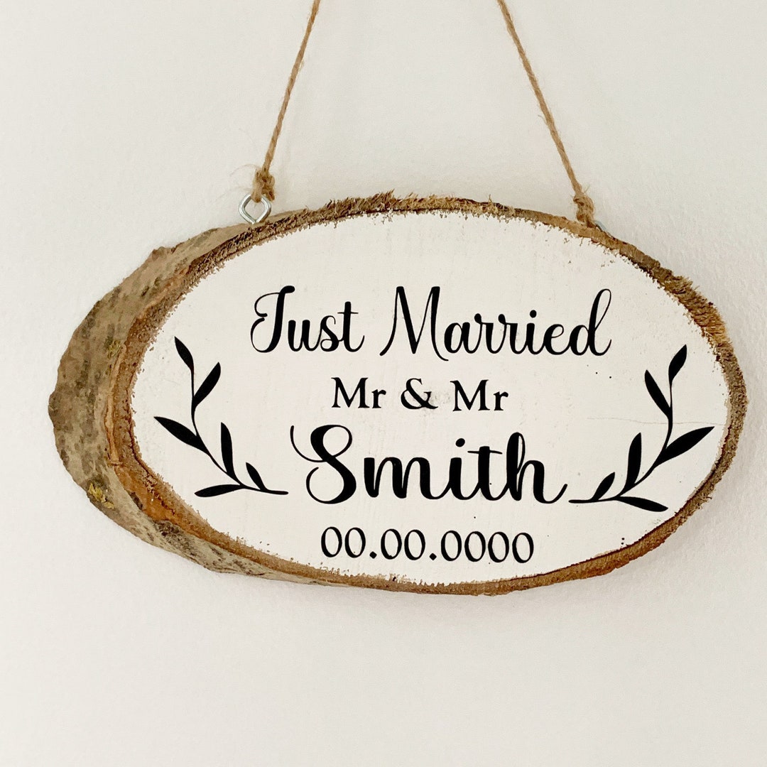 Personalized 'just Married' Wooden Sign - Custom Wedding Decor for ...