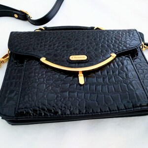 Vintage Chenson Black Embossed Leather Handbag – Crocodile-embossed ...