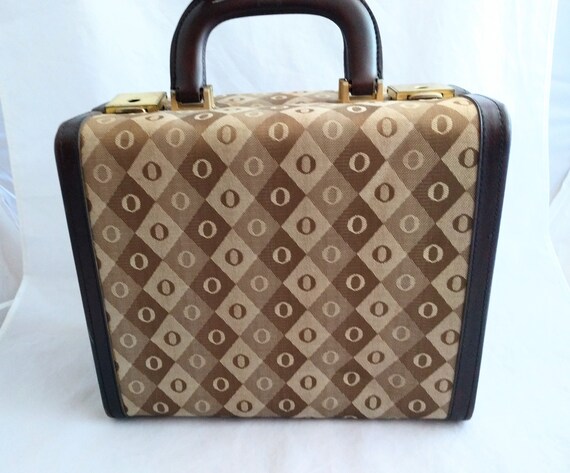 Travel Case Vintage travel case vintage carrying make… - Gem