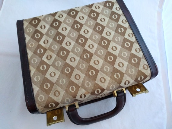 Travel Case Vintage travel case vintage carrying make… - Gem