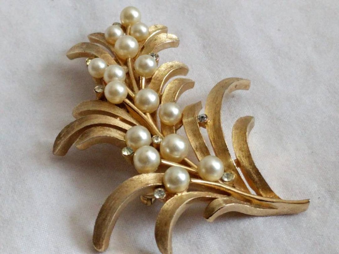 Vintage Trifari Crown Brooch - 1960s Lily of the Valley Brooch - Rare and Beautiful Alfred ...