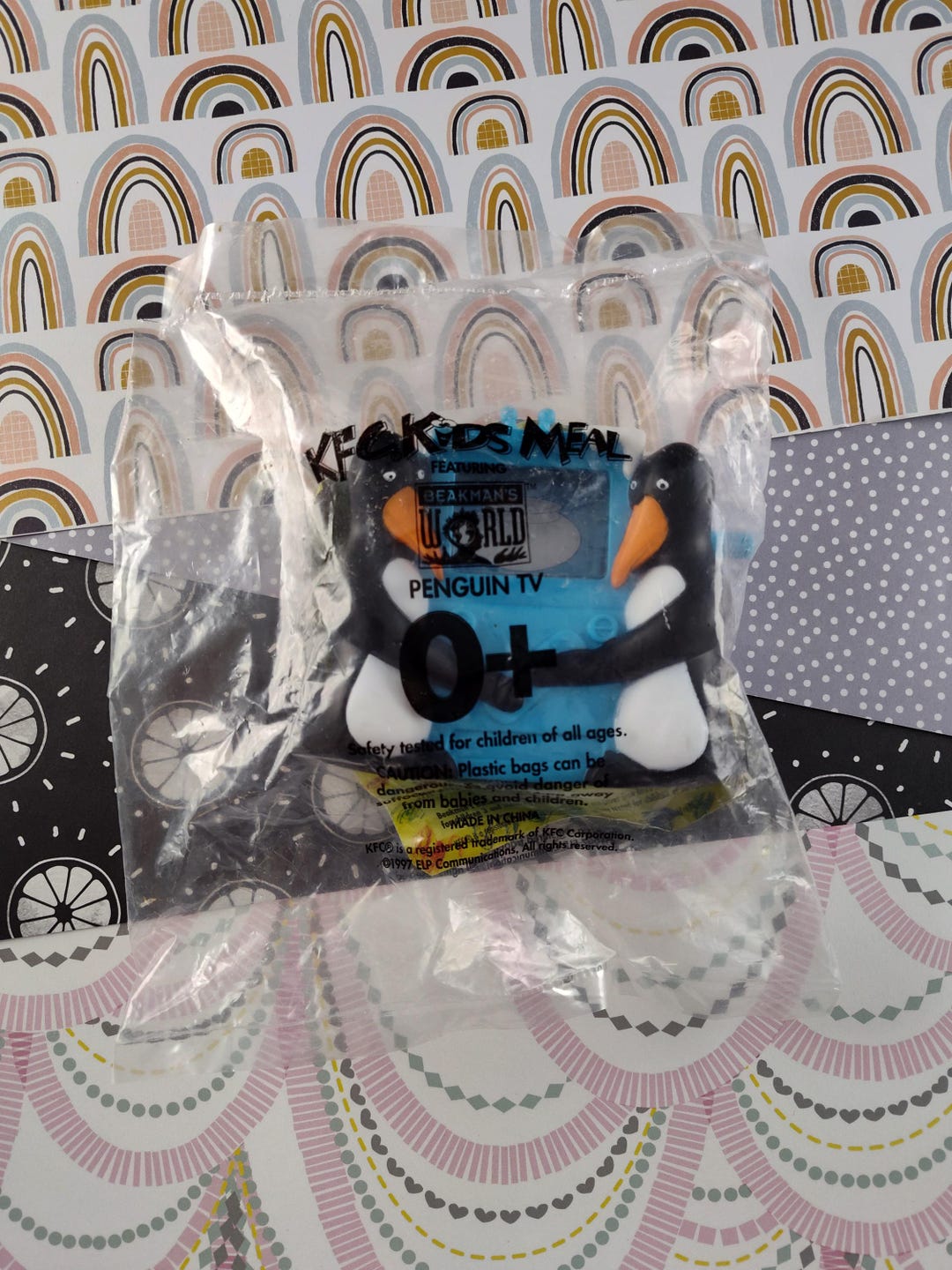 RARE Vintage 1998 KFC Kids Meal Beakman's World Penguin Tv Toy SEALED ...