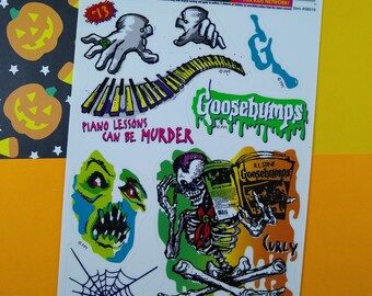 Vintage 1996 Goosebumps reading is a Scream Window Decorations Color ...