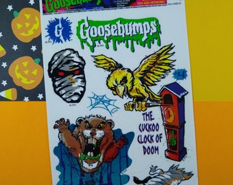 Vintage 1996 Goosebumps reading is a Scream Window Decorations Color ...