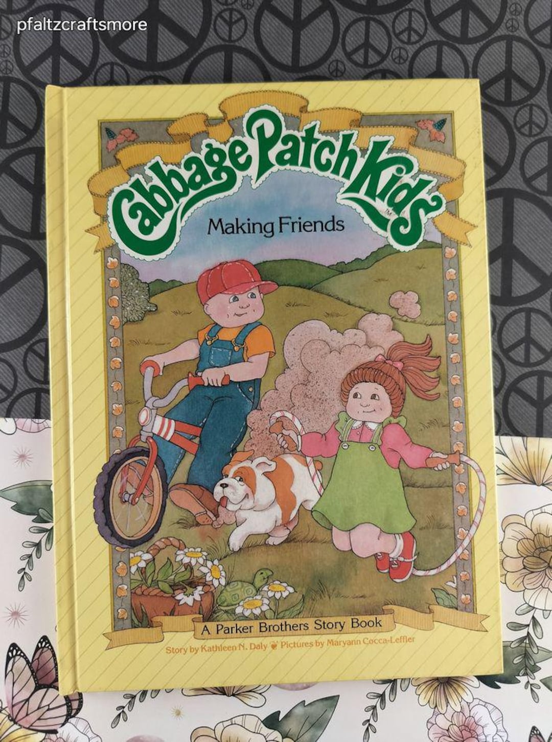 Vintage 1984 Cabbage Patch Kids Making Friends Hardcover Picture Book ...