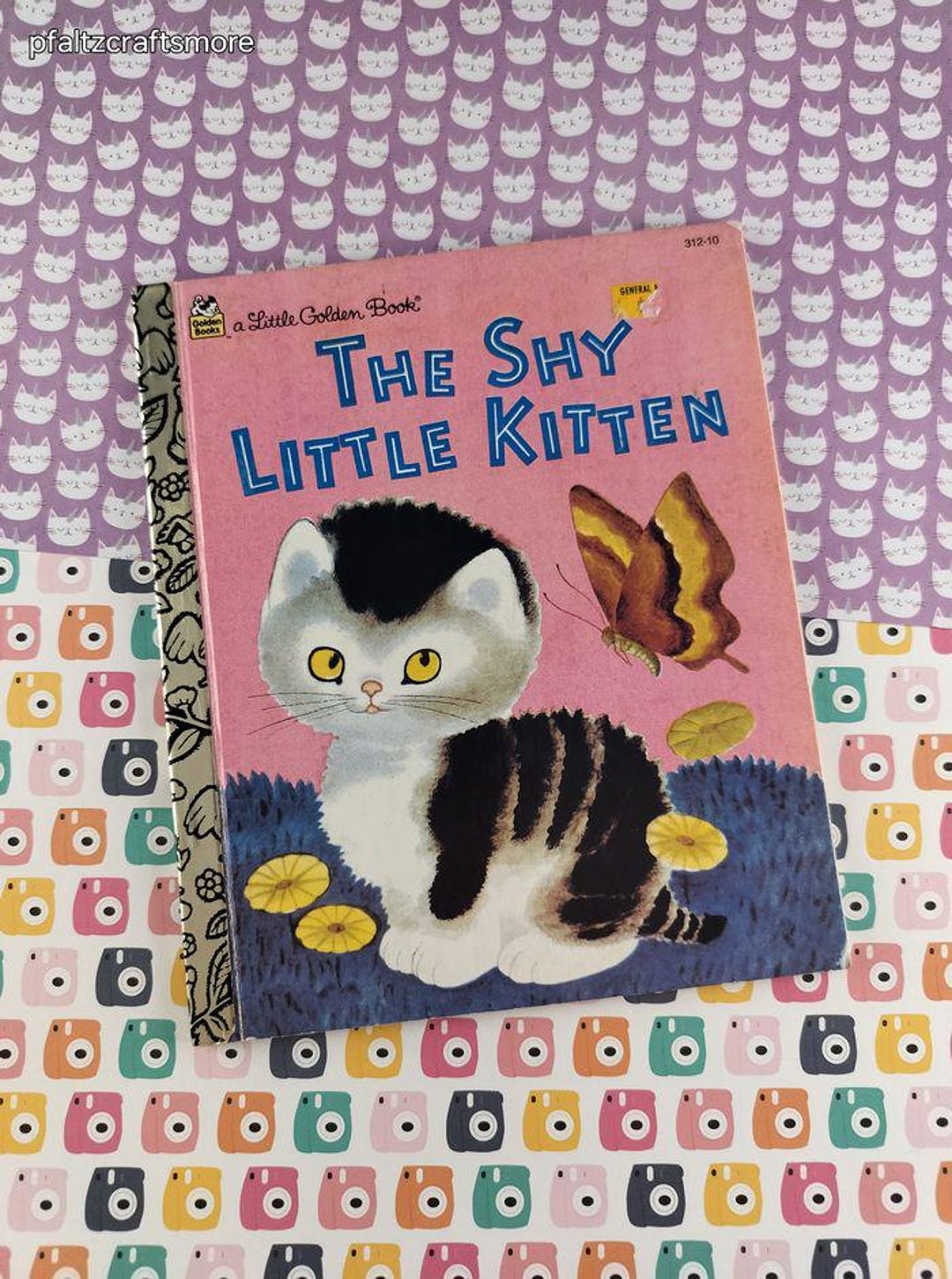 Vintage 1995 Little Golden Book: the Shy Little Kitten Hardcover - Etsy