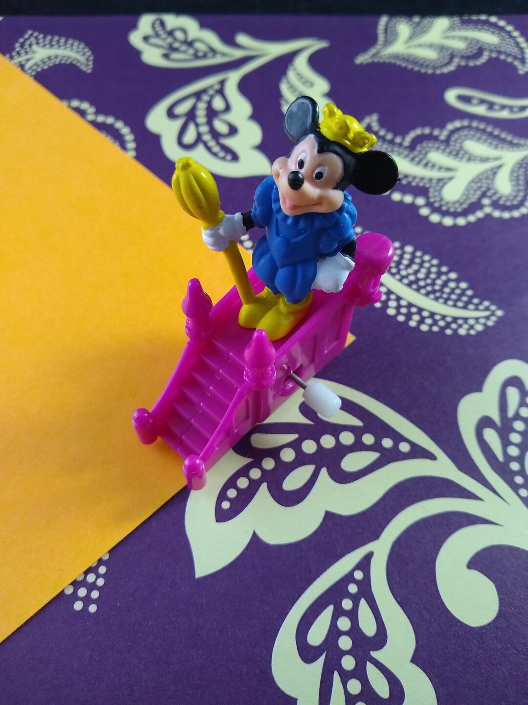 CLEARANCE Vintage Minnie Mouse Burger King Kids's Club Wind-up Toy ...