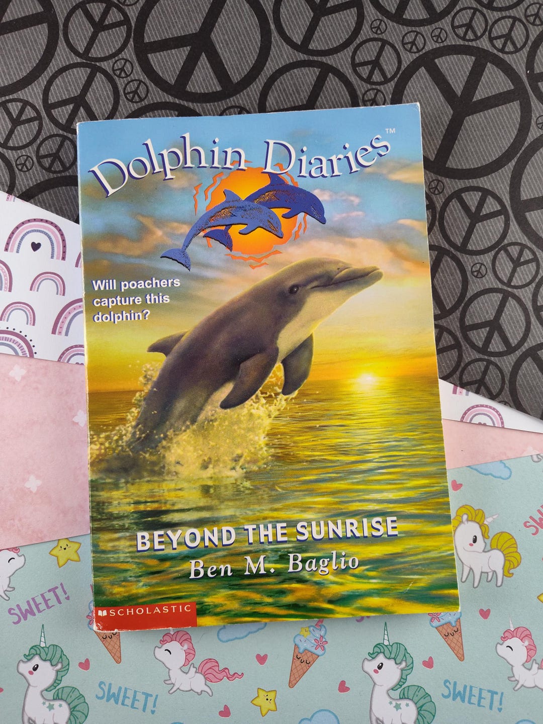 Vintage 2003 Dolphin Diaries Scholastic "beyond the Sunrise" Softcover ...
