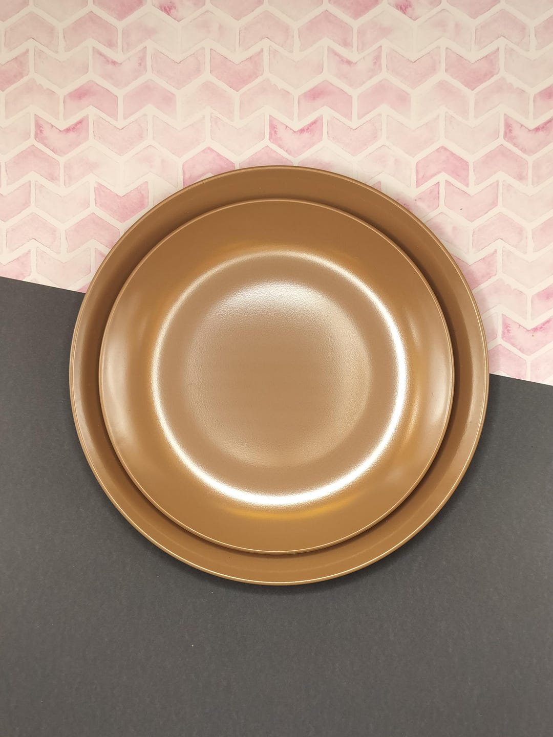 Vintage Oneida Melamine Brown Plate Set, 4 Place Setting 8pc, NICE ...