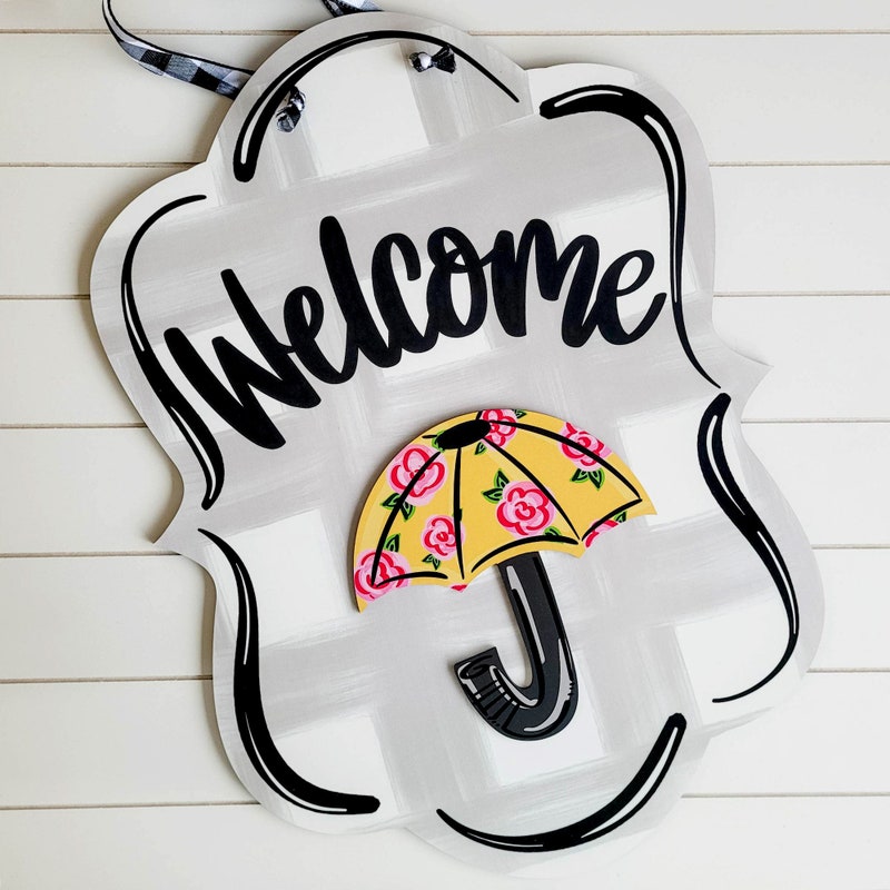 Seasonal Door Hanger - Etsy