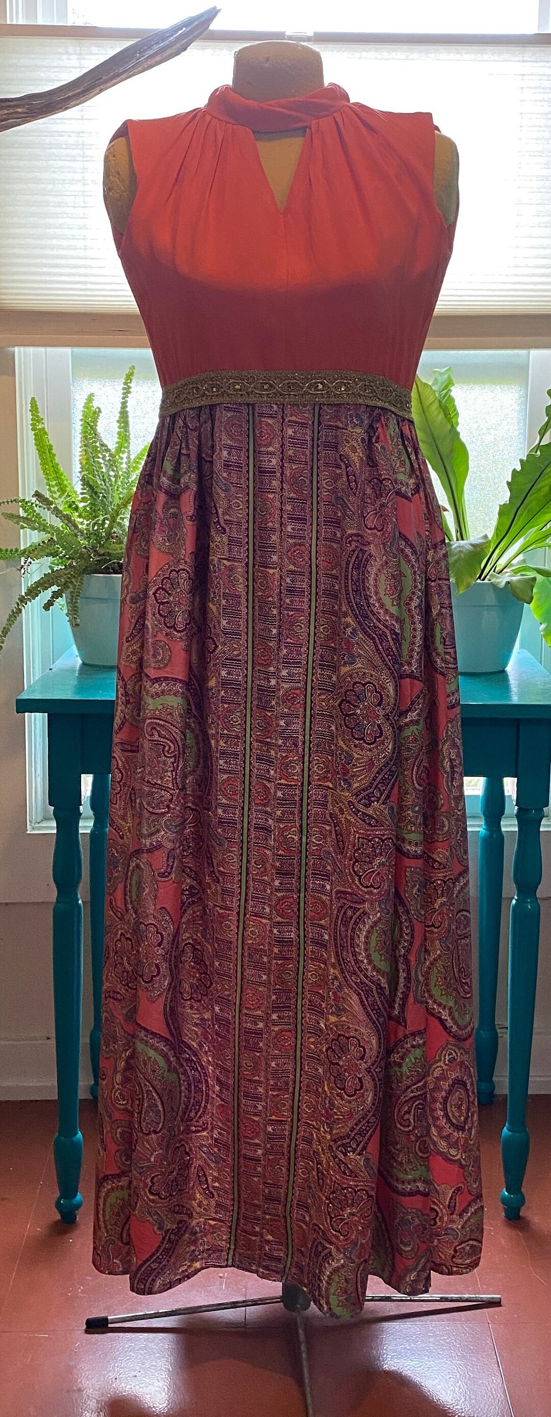 1960s Psychedelic Maxi Gown Empire Waist Paisley Floral Bright