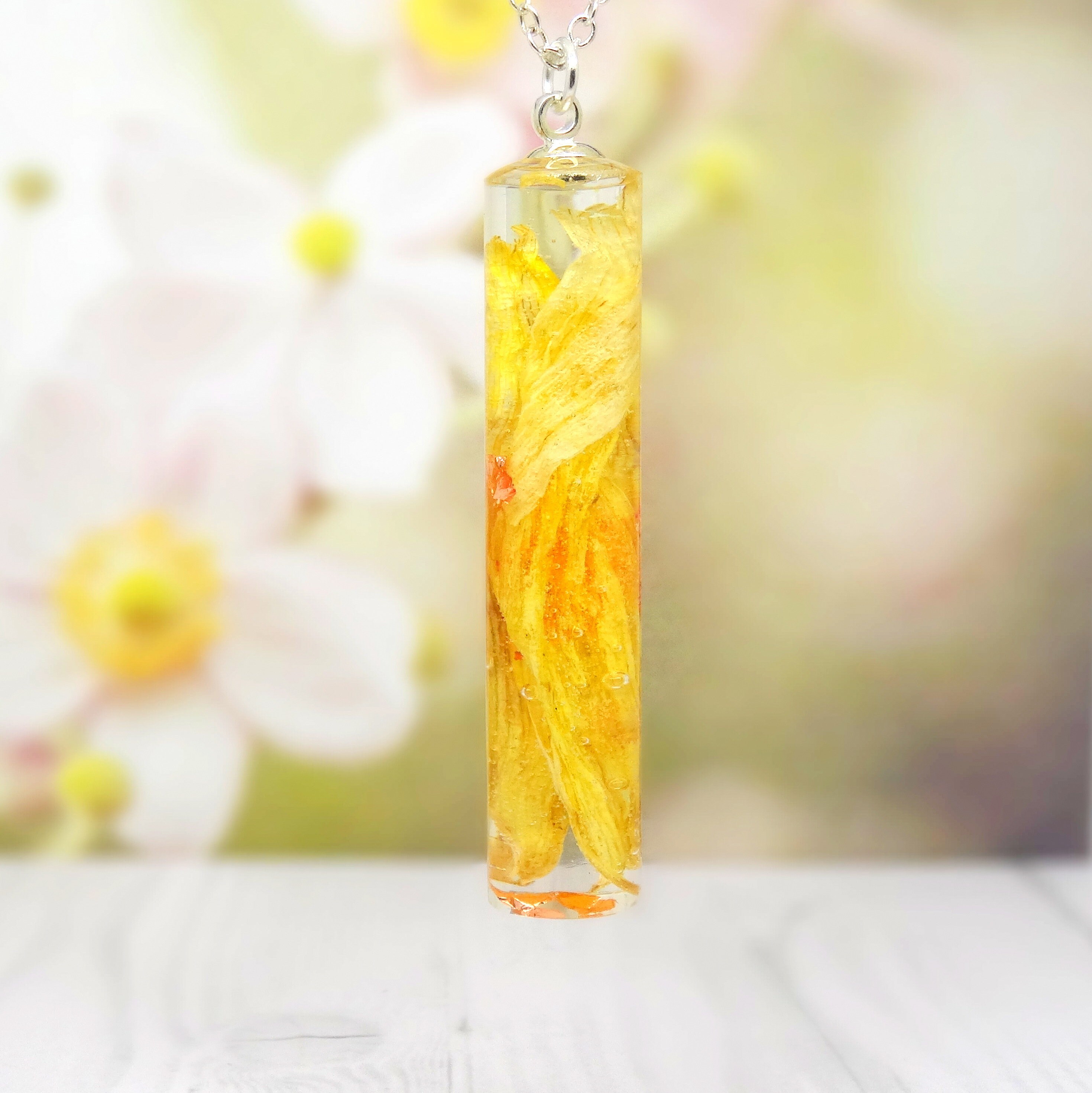 Pressed sunflower necklace store