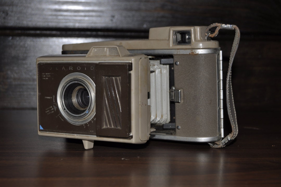 Vintage 1961 Polaroid Electric Eye Land Camera Model J 33 - Etsy