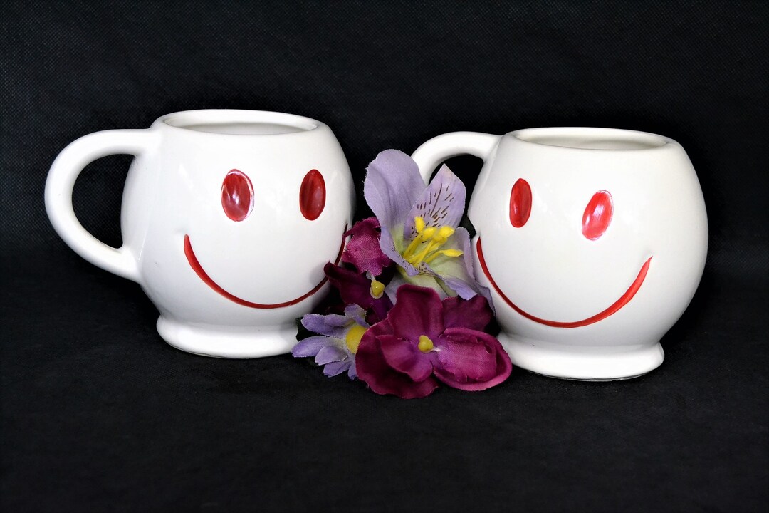 Smiley Face Coffee Mug From Mccoy Pottery - Etsy