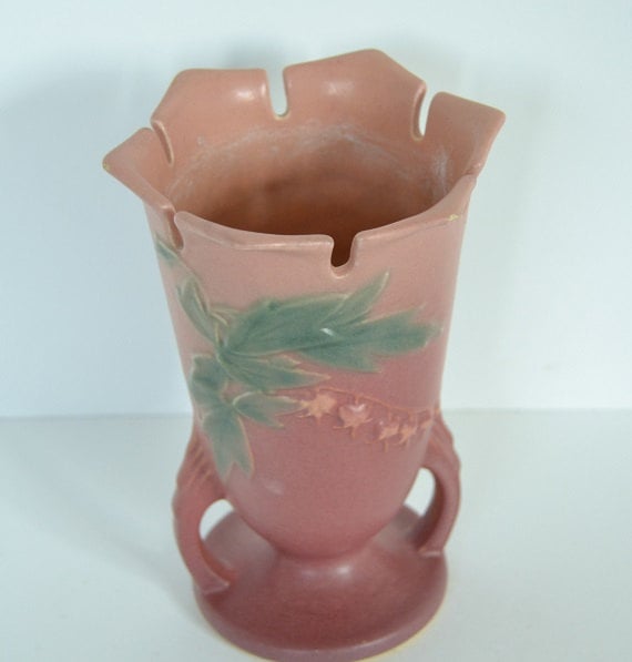 Bleeding Heart Vase From Roseville - Etsy