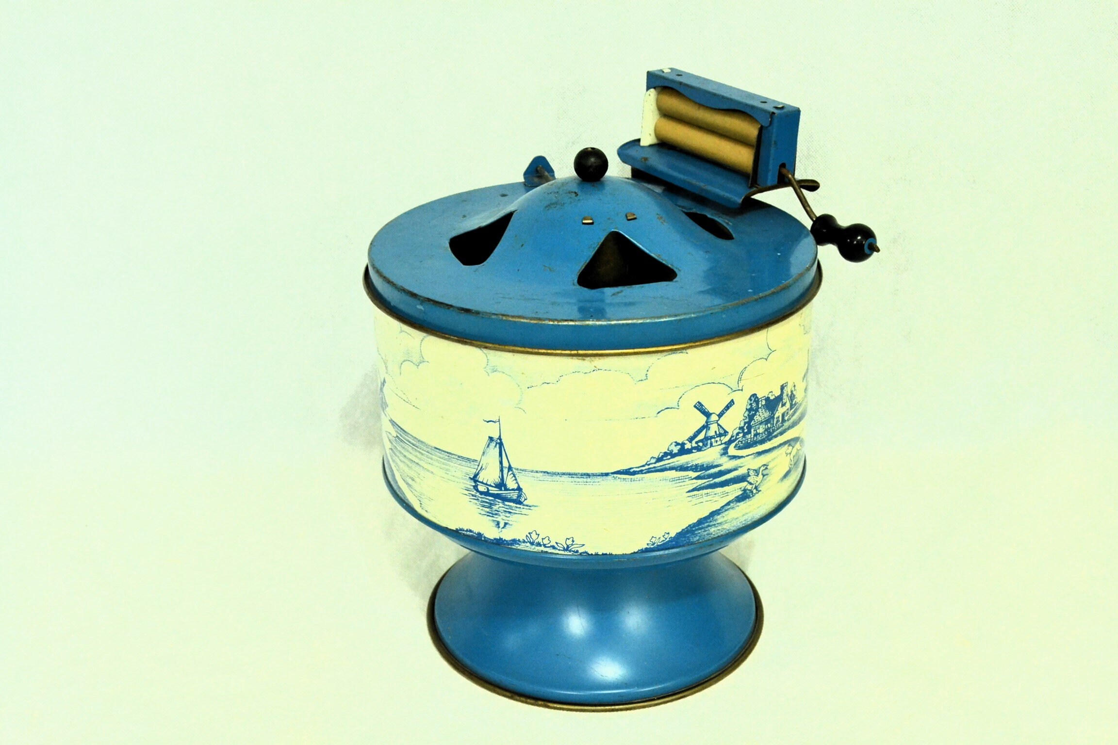 Vintage Wolverine Toy Wringer Washing Machine - Etsy