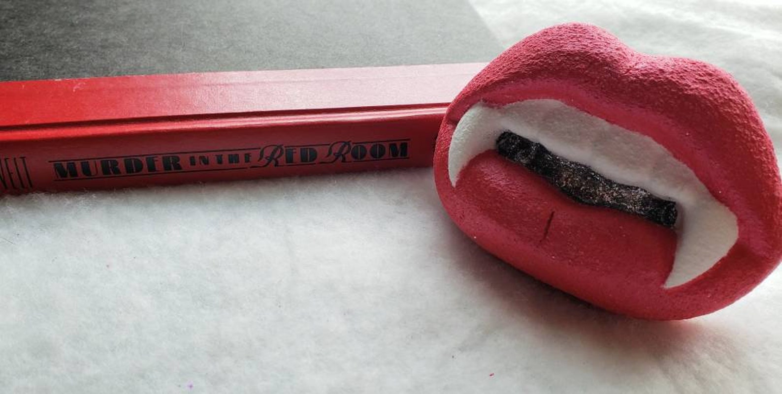 Vampire Fangs Lips Bath Bomb Halloween Bath Bomb Goth Gift - Etsy