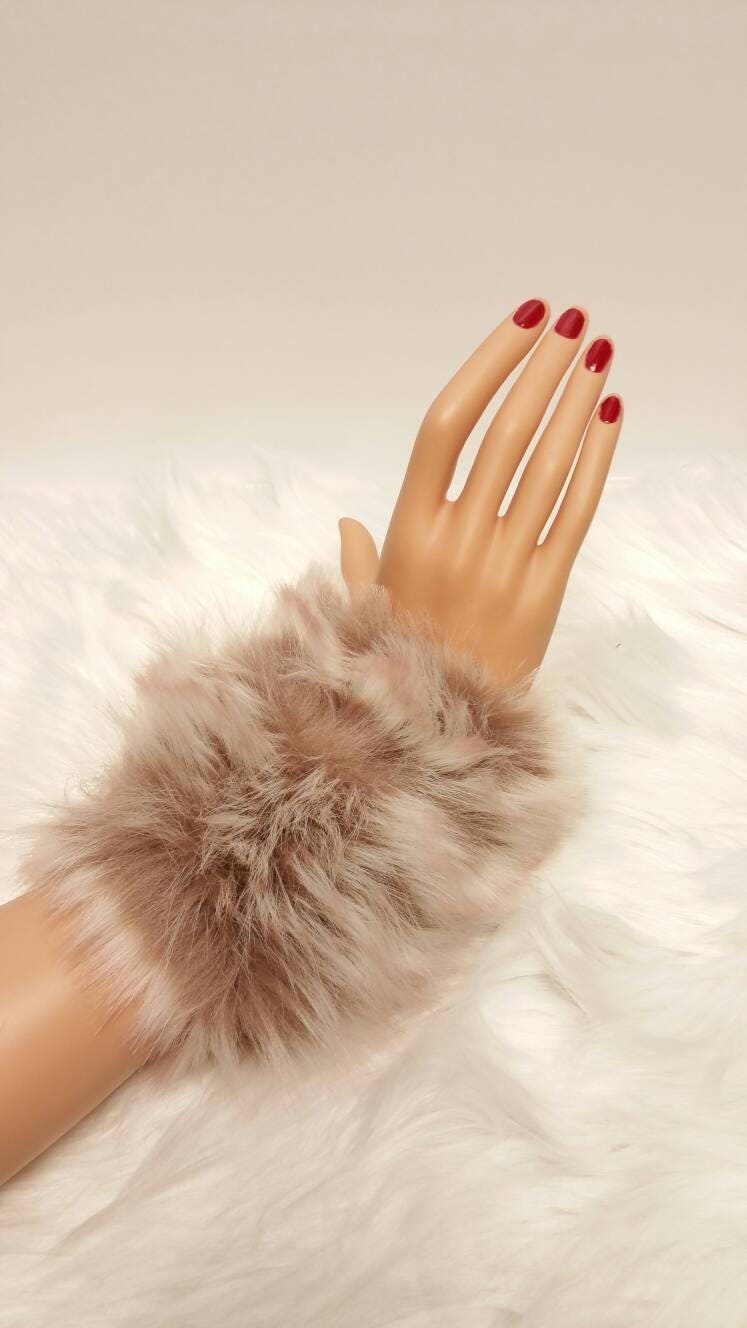 Faux Fur Arm Warmers: Fluffy Luscious Pink Tip Arm Warmers, off White ...