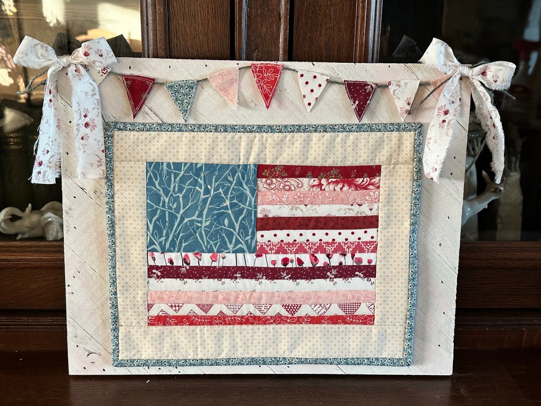 Flag, Americana Decor, Banner Decor, Shabby Chic, American Flag Inspired, Quilted Flag, Shiplap ...