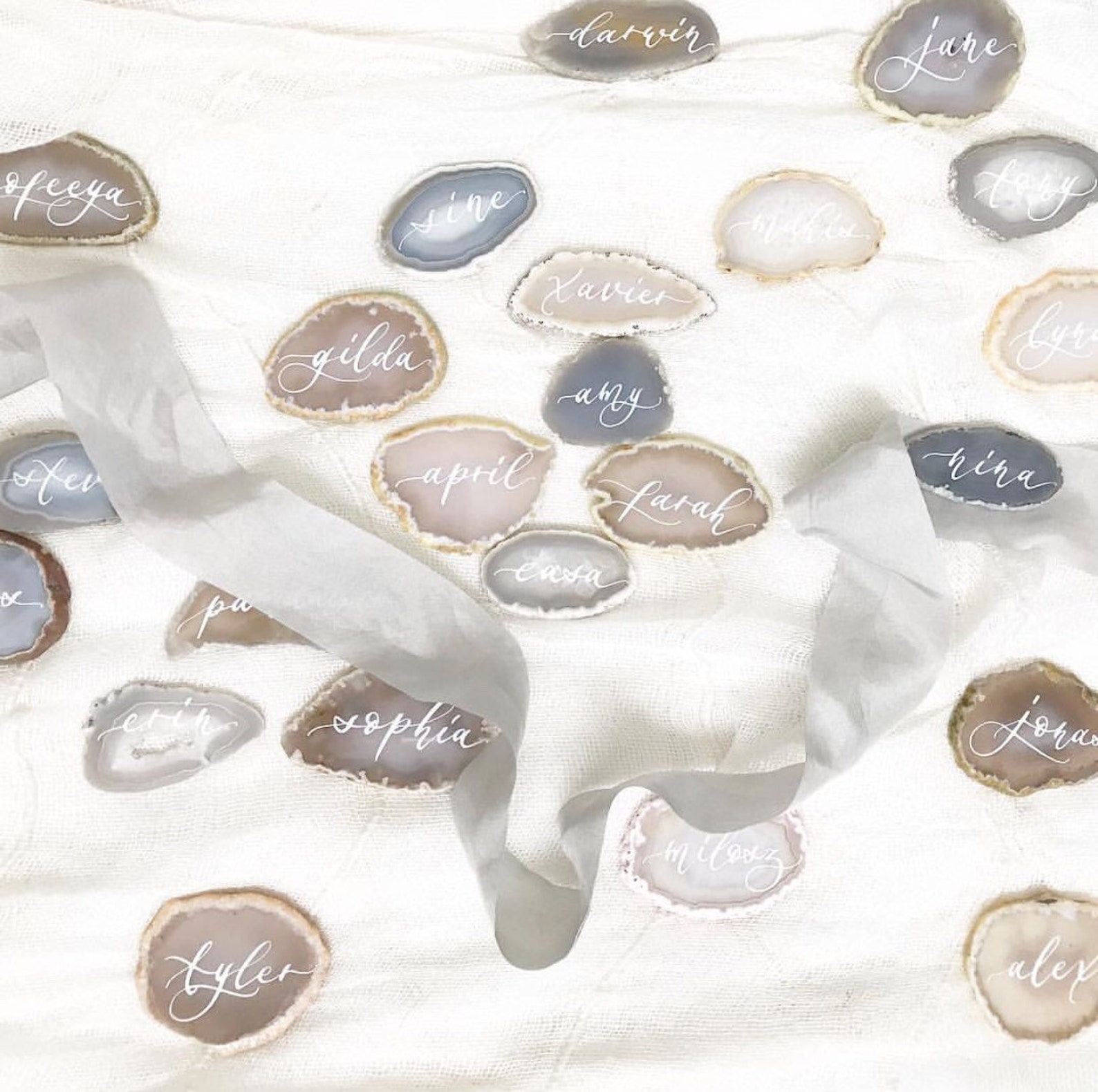 Natural Agate Slices Calligraphy Place Cards Size 1 (2"-3.5") Wedding ...