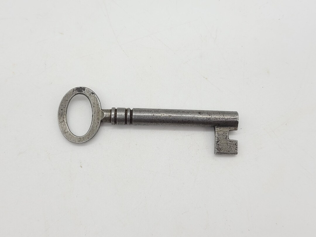 Antique Barrel Key Furniture or Cabinet Key 1800s Long 3" Long - Etsy