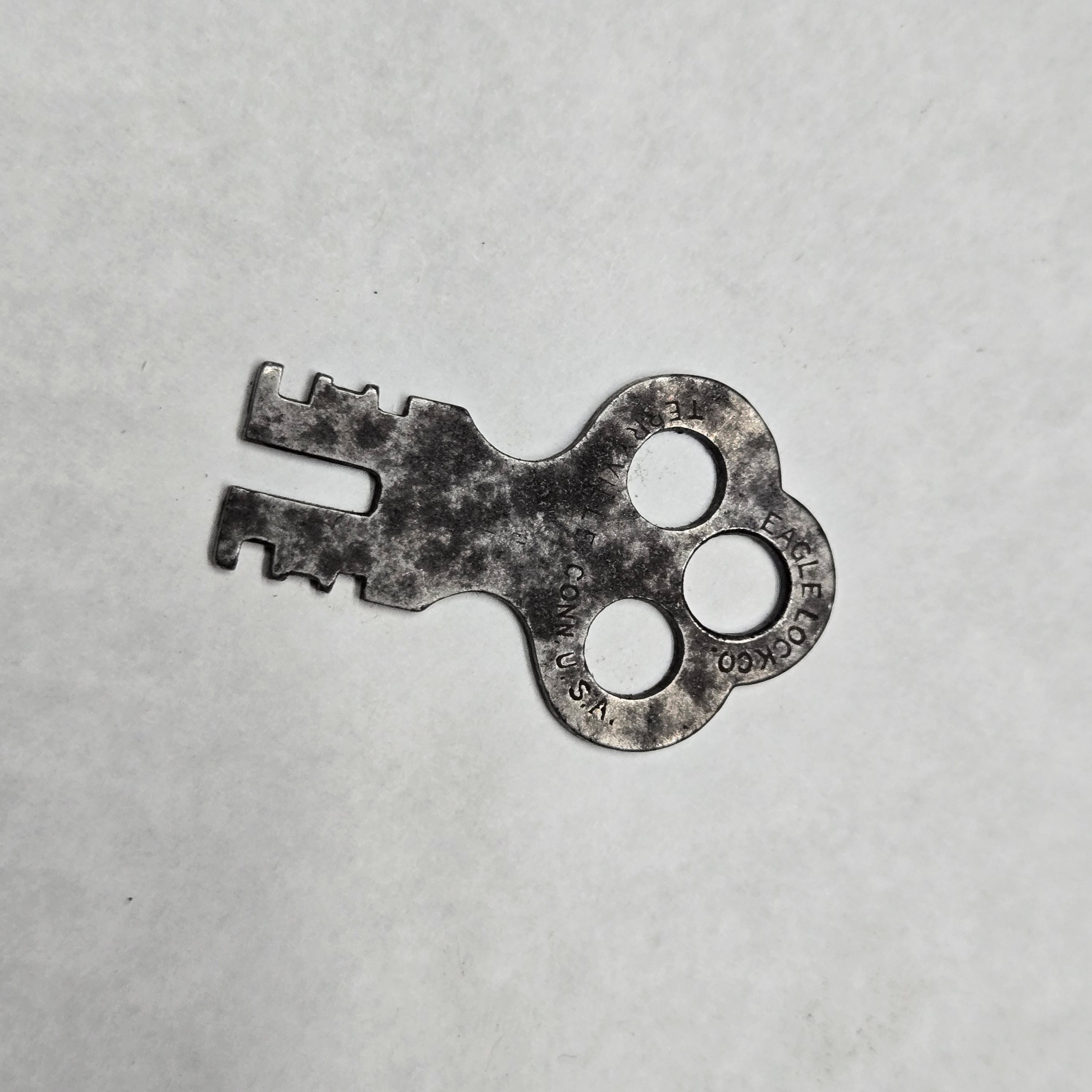 Antique Unusual Odd Shaped 2 Bit Flat Padlock or Lock Key 63N11 - Etsy