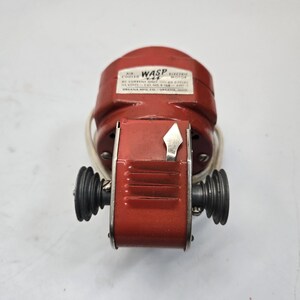 Vintage Wasp Electric Motor W/ Pulleys for Erector Type Sets Vintage ...