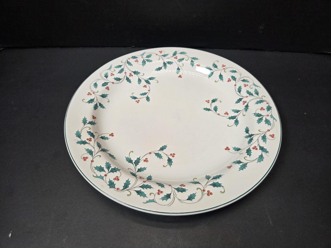 Ming Pao Holly Lace Berry Dinner Plate 10 1/2" Holiday Christmas - Etsy