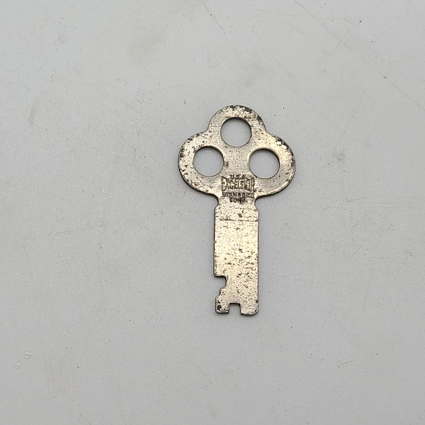 Excelsior Key - Etsy
