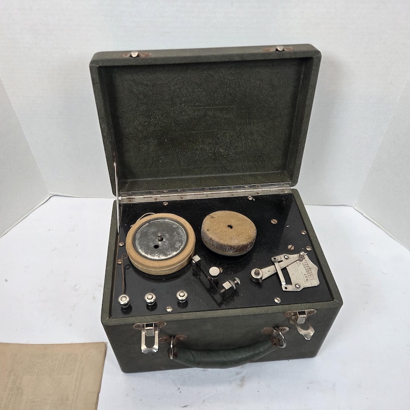 Alissa P14 Telegraph Model - Etsy Canada