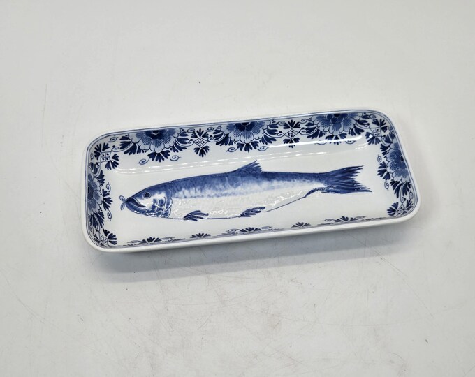 Rare Vintage Koninklijke Royal Delft Herring Blue White Raised Pattern ...