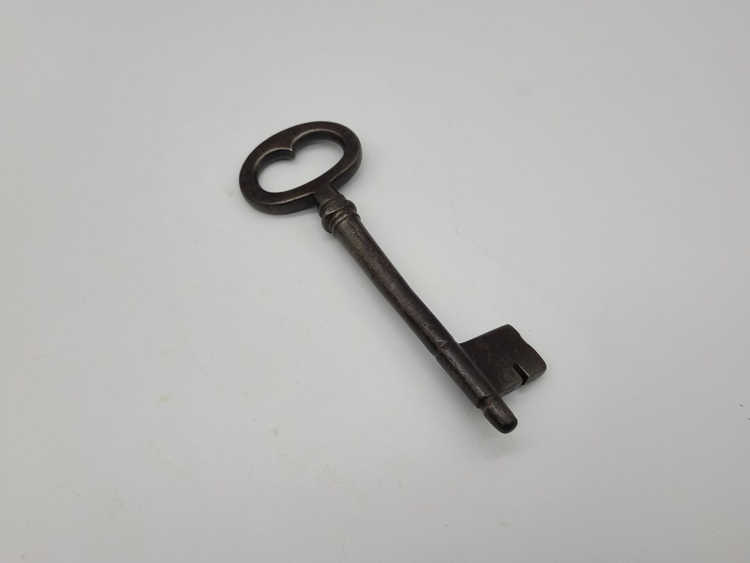 Large Antique Iron Key for Cabinet Church or Jail Locks 6 5/8 Old Gate ...
