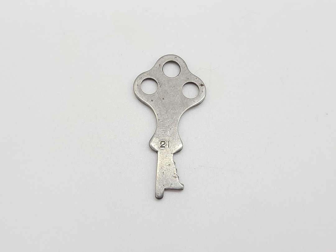 H&A Innovation Trunk Steamer Lock Key # 21 - Etsy