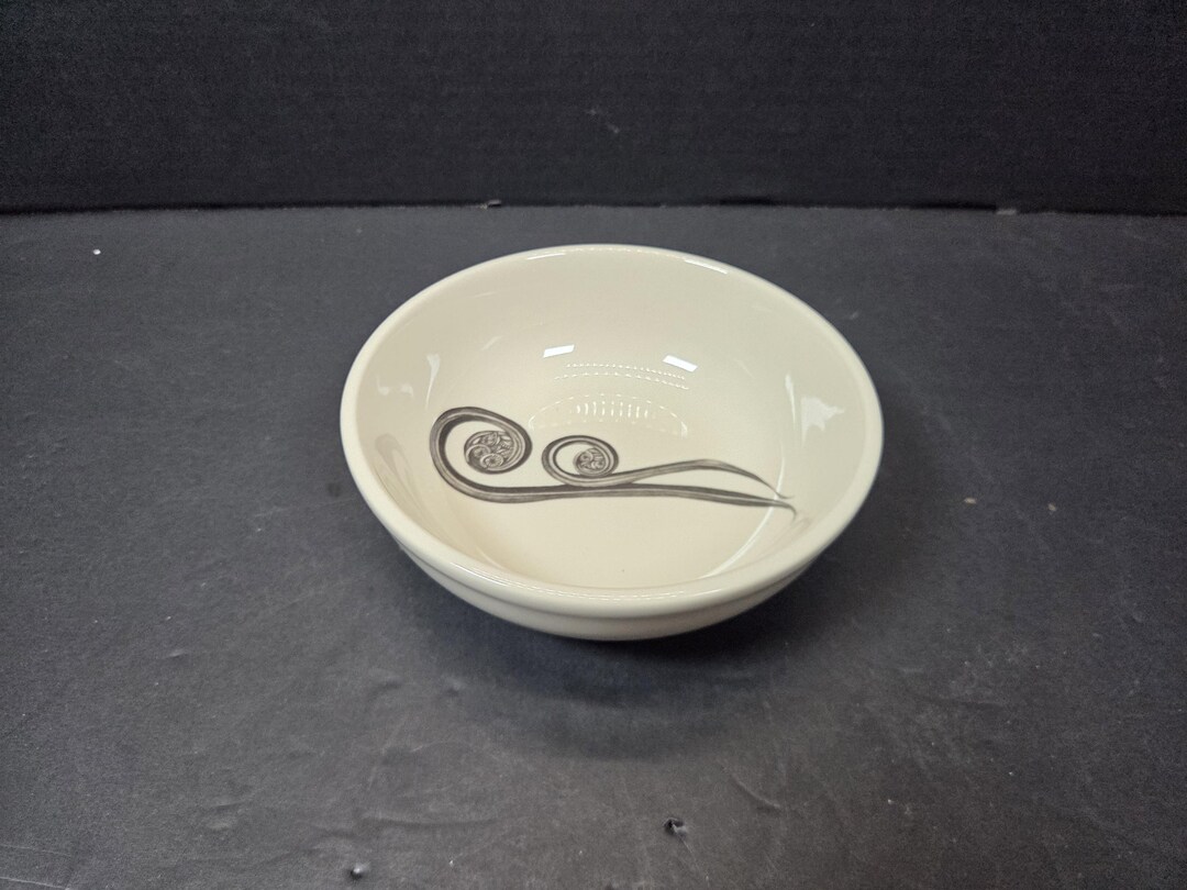 Laura Zindel Pottery Fiddlehead Fern Bowl 5 3/4" - Etsy