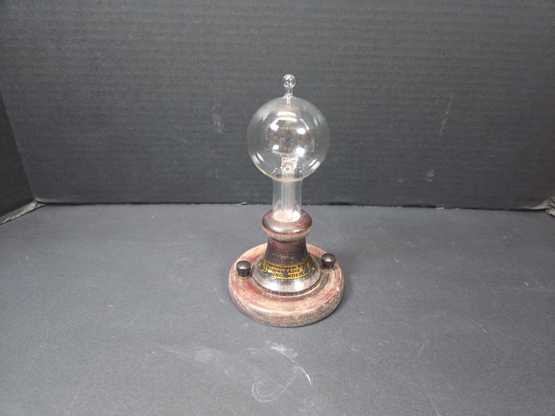 RARE Thomas Alva Edison 50th Anniversary Replica Lamp Wood Base Antique ...
