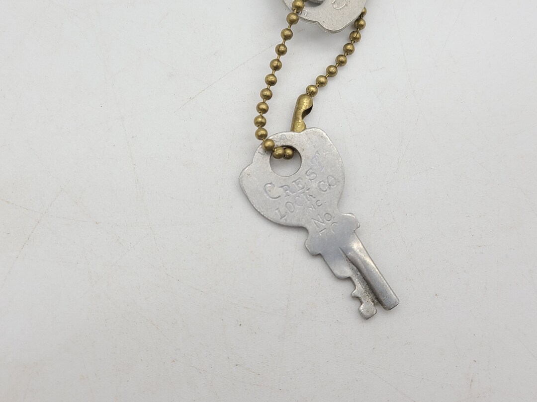 Crest Lock Co Luggage/suitcase Travelcase Key NO #70 - Etsy