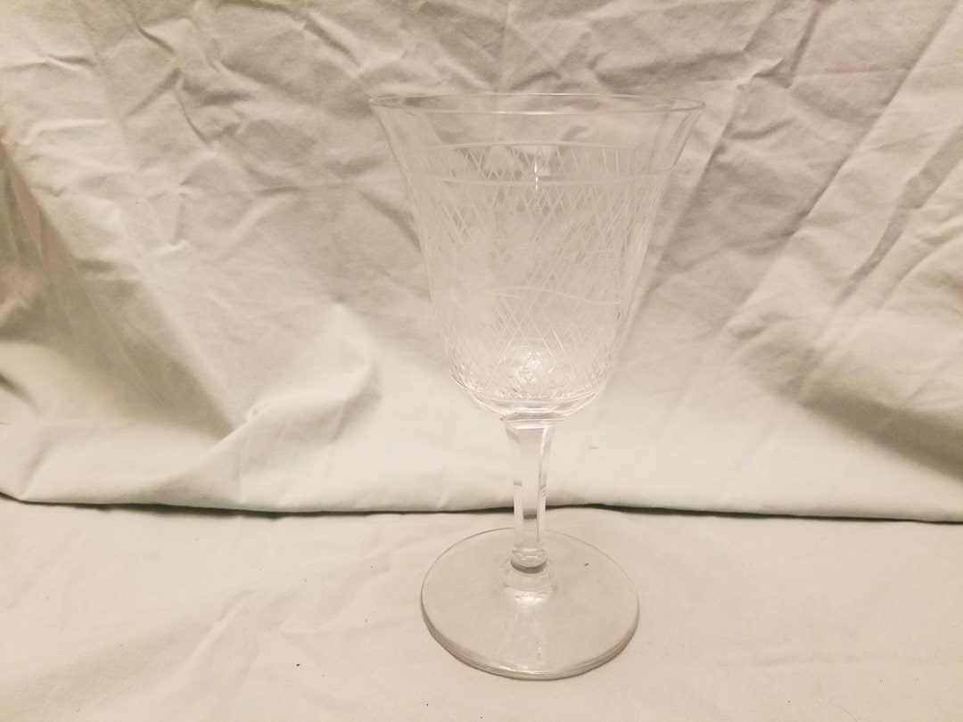Fancy Cut Crystal Stemware Wine Glass Etched Flower Criss Cross Pattern ...