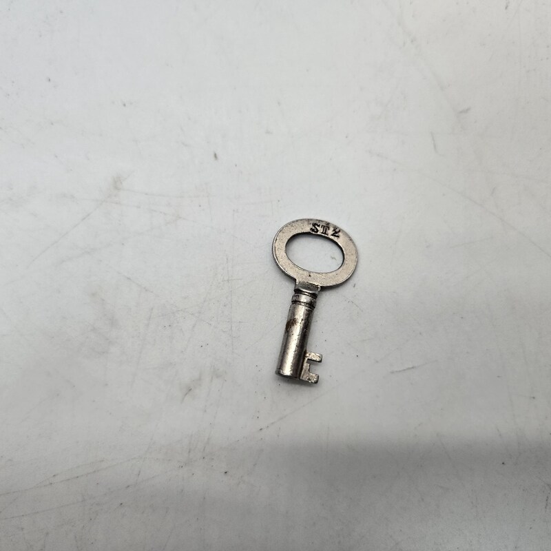 Barrel Key - Etsy