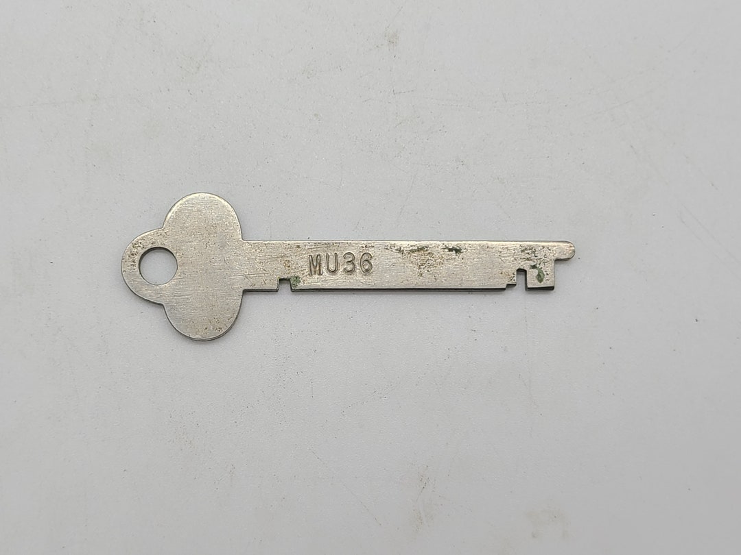 Antique Flat Steel Corbin Cabinet Lock Trunk/steamer Long Key MU36 - Etsy