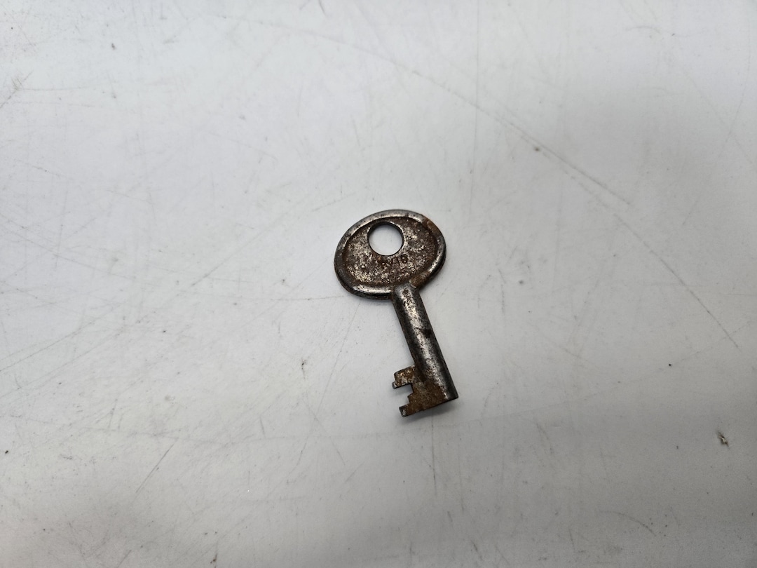 Antique Corbin Padlock Key PV18 Hollow Barrel Key - Etsy