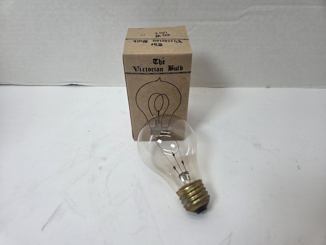 Vintage NEW in Box Edison Tipped Globe Bulb Replicas Incandescent ...