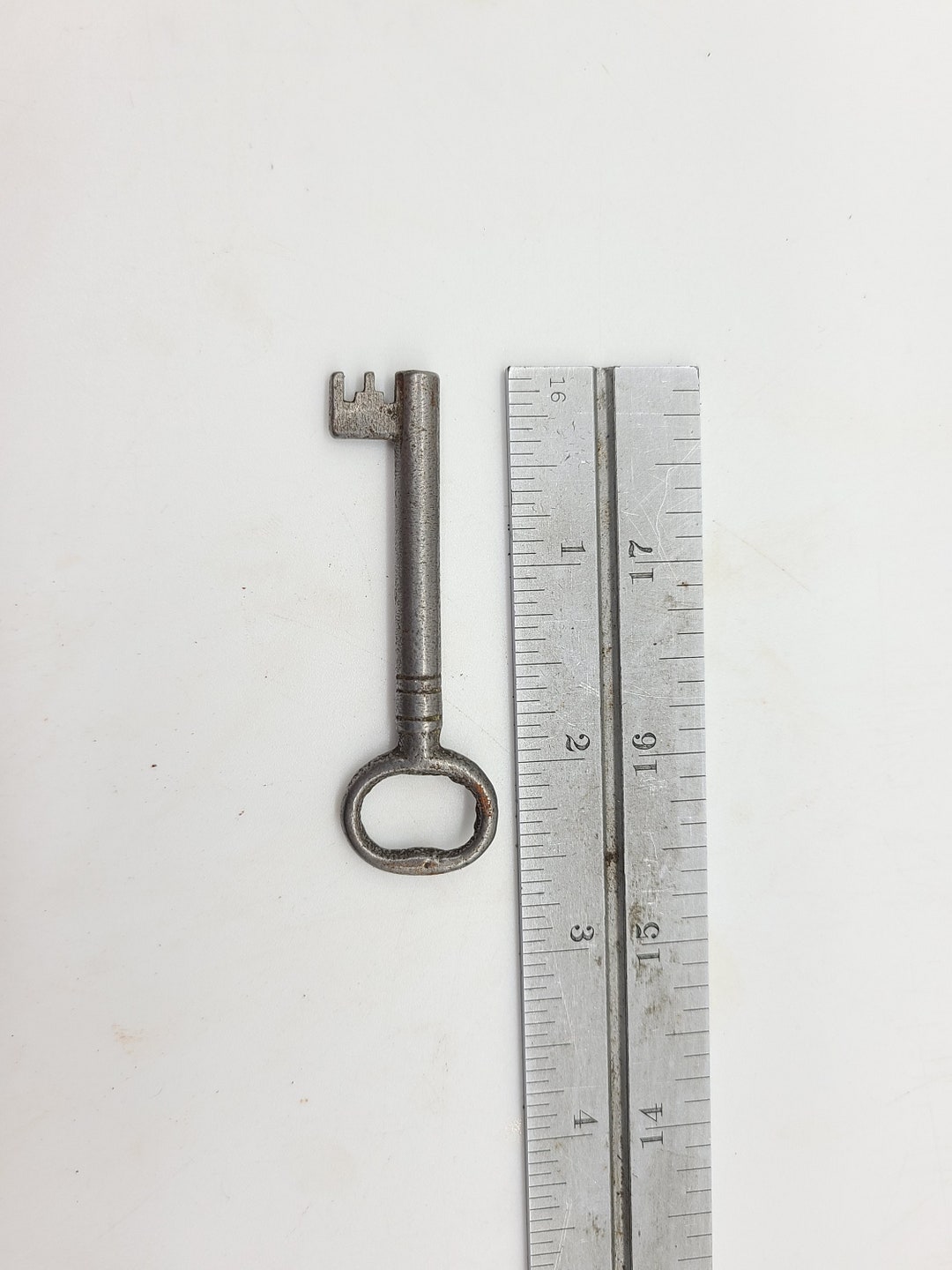 Antique Long Barrel Key, for Cabinet Furniture, Door Locks or Padlock ...